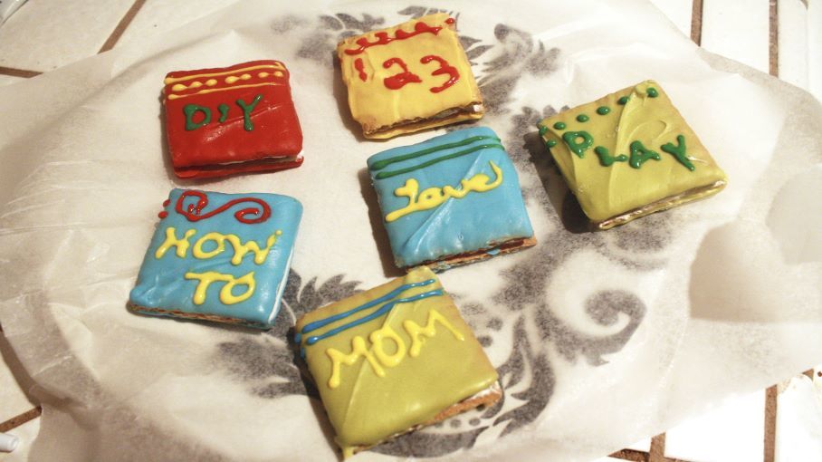 Book Cookies | Recipes for Kids | PBS KIDS for Parents