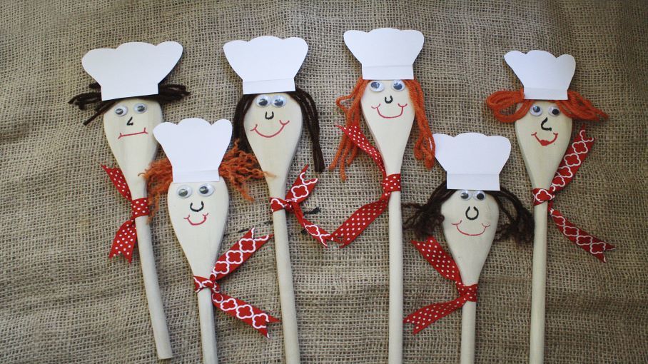 Wooden Spoon People | Crafts for Kids | PBS KIDS for Parents