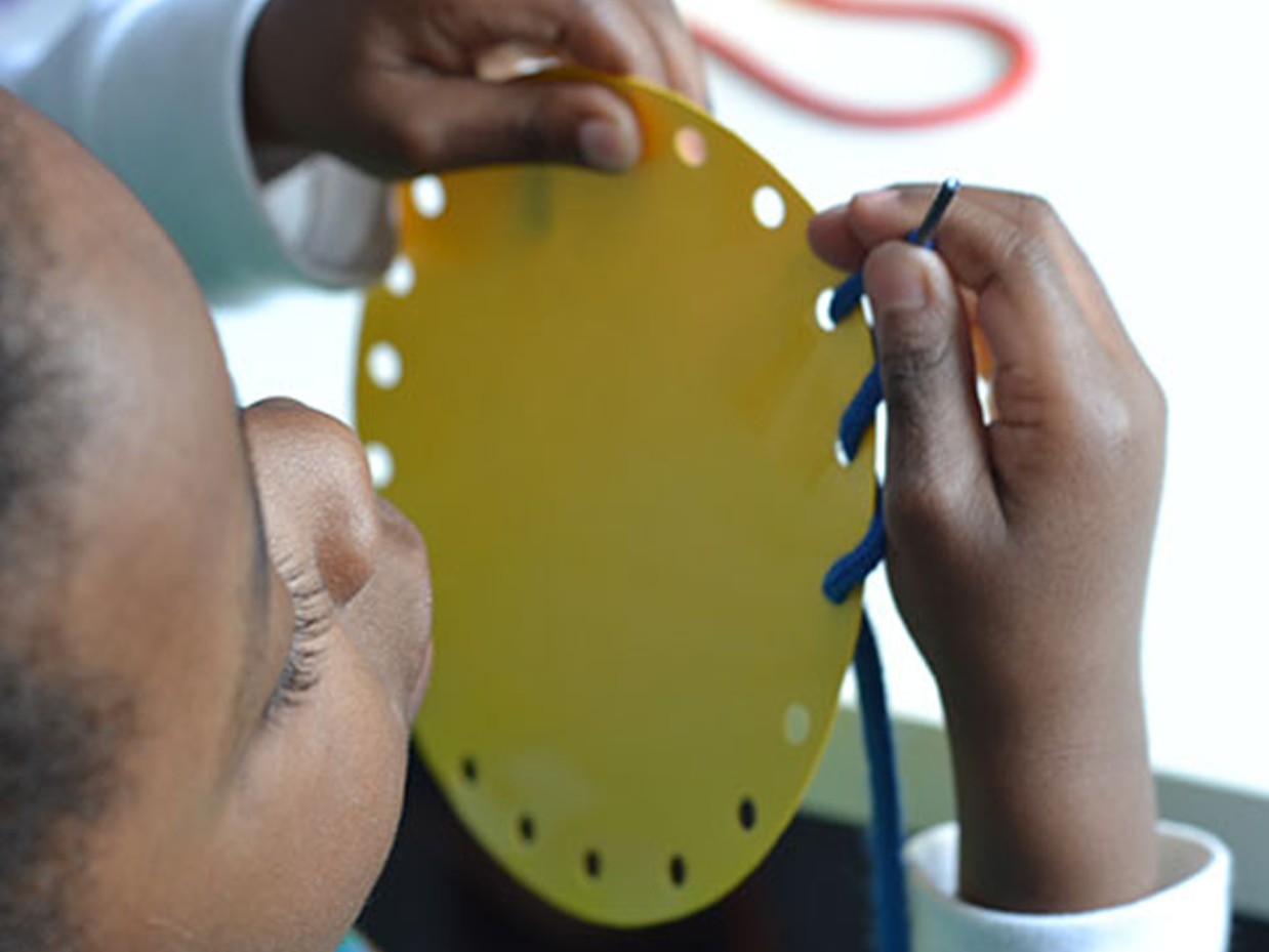 Lace Cards to Strengthen Fine Motor Skills |… | PBS KIDS for Parents