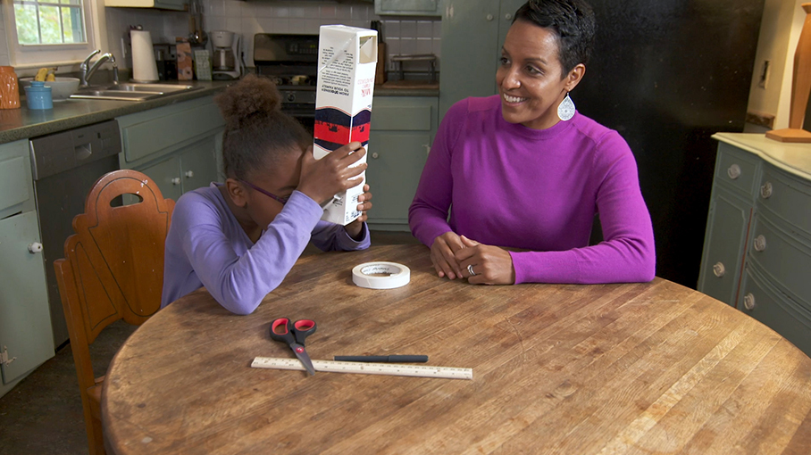 Make a Periscope With Milk Cartons | Crafts… | PBS KIDS for Parents