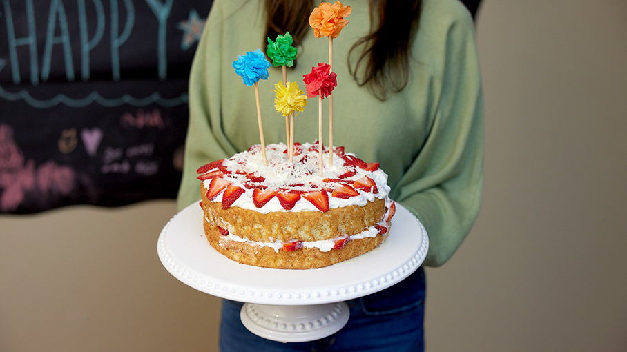 Make an “Alma’s Way” Cake Topper | Crafts for… | PBS KIDS for Parents