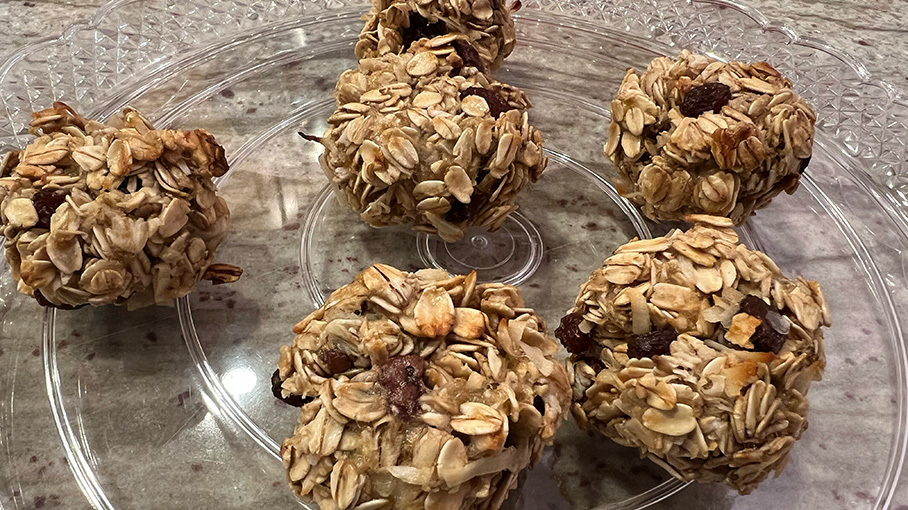 Mozie-mazing Cookies From "Daniel Tiger's… | PBS KIDS for Parents