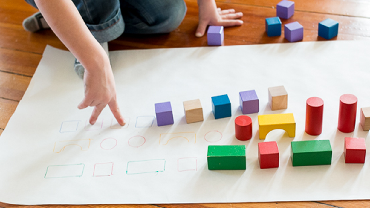 Practique patrones con su niño en edad… | PBS KIDS for Parents
