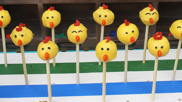 Make a Peg Cake | Recipes for Kids | PBS KIDS for Parents