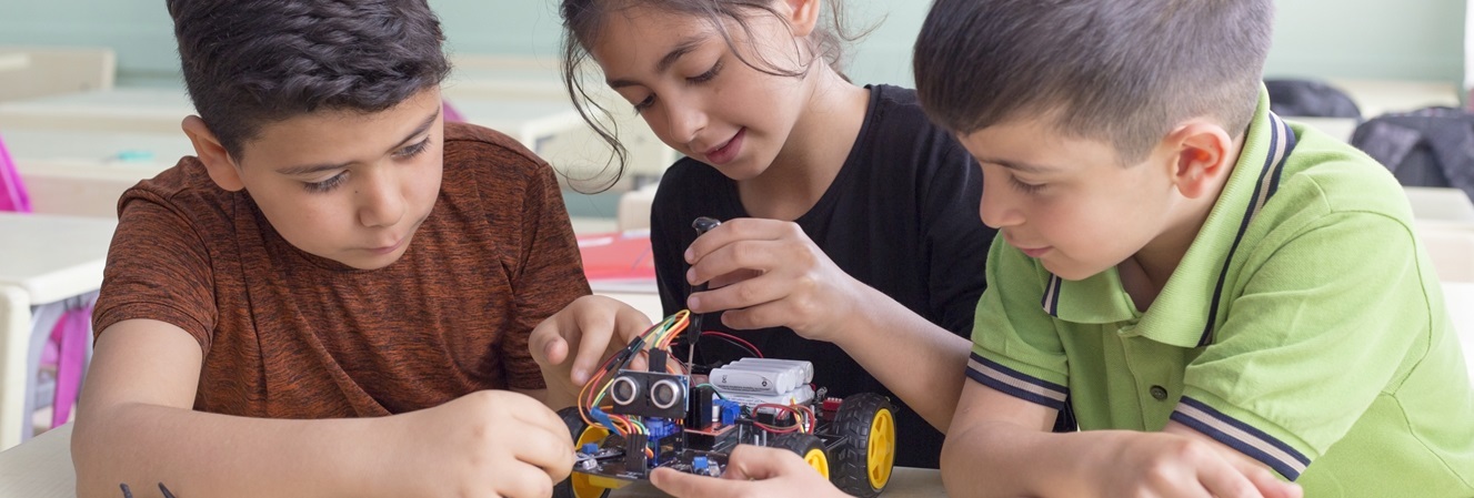 Working Together | PBS KIDS for Parents