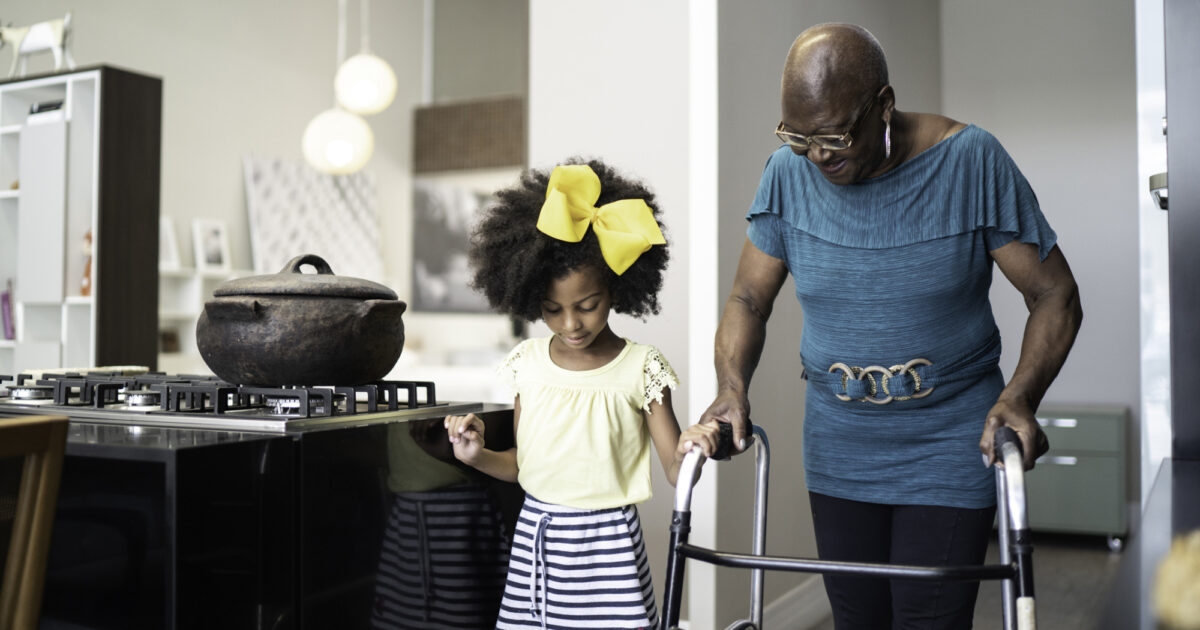 Helping Hands: Community Helpers | PBS KIDS for Parents