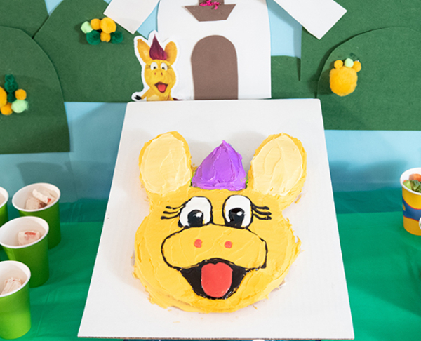 Donkey Hodie Birthday Party | Birthday Party… | PBS KIDS for Parents