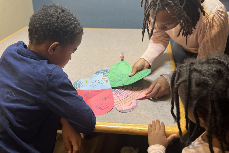 Make a Family Valentine | Crafts for Kids | PBS KIDS for Parents