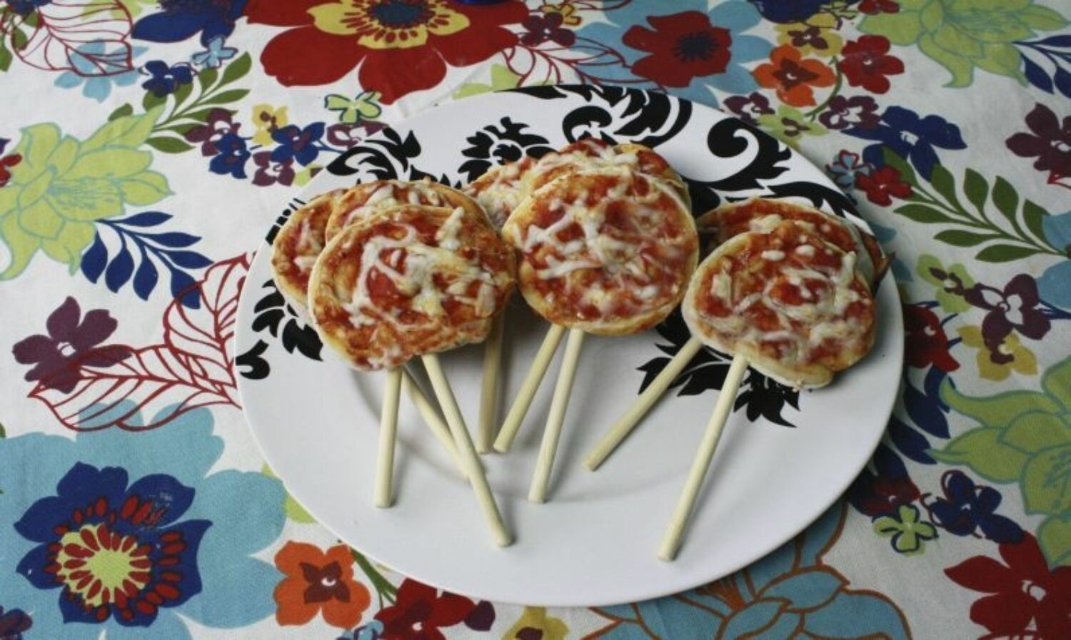 Pizza Pops | Recipes for Kids | PBS KIDS for Parents