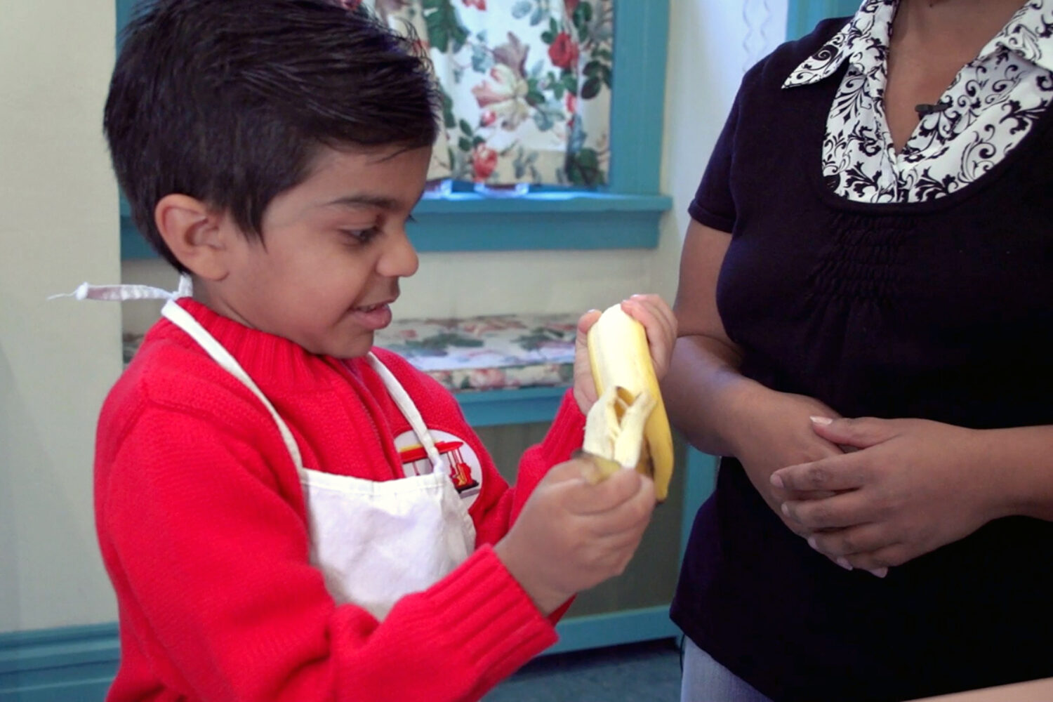 Make Daniel Tiger Banana Swirl | Recipes for… | PBS KIDS for Parents