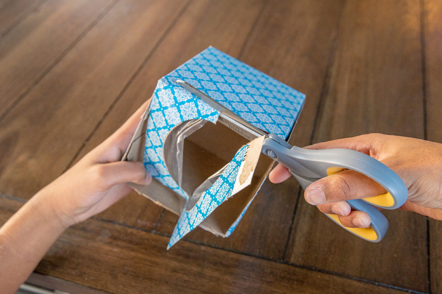 Make a Super Duper Fun Box Party Favor |… | PBS KIDS for Parents