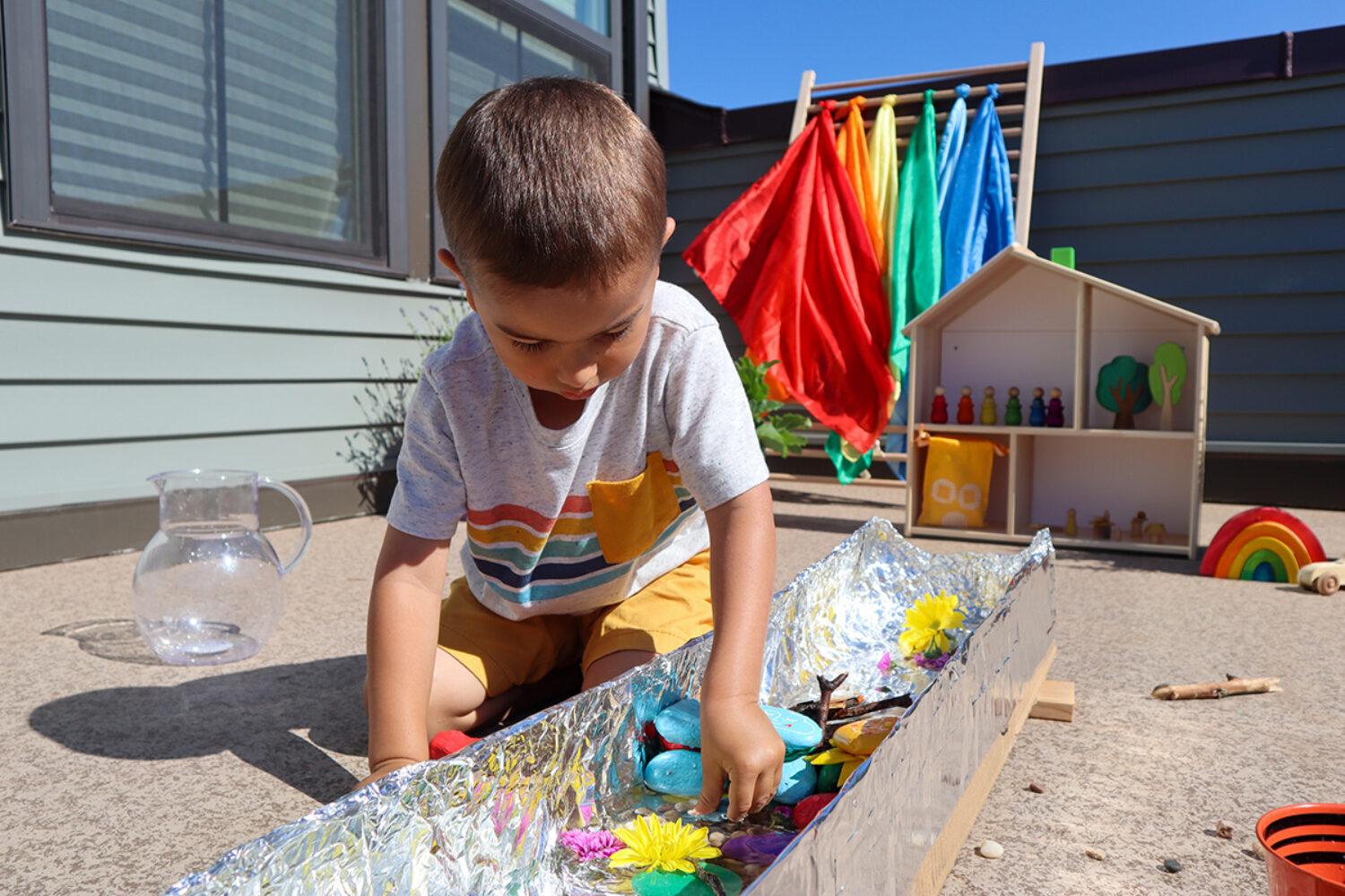 Build a Dam and Explore Water Flow | Crafts… | PBS KIDS for Parents