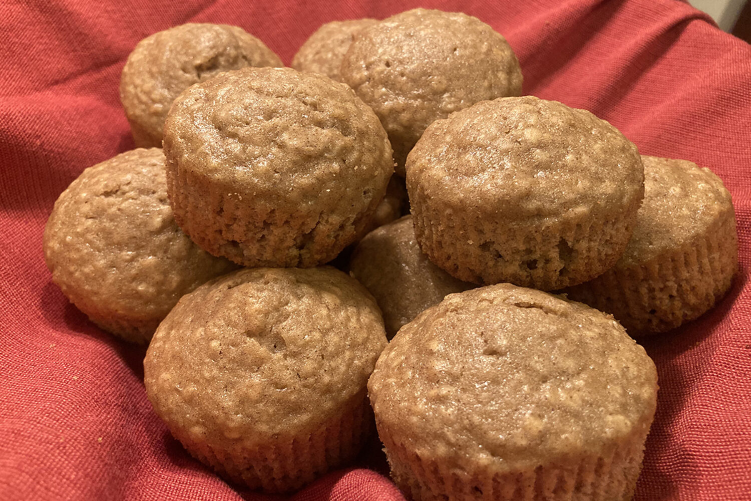Spiced Oatmeal Muffins | Recipes for Kids | PBS KIDS for Parents