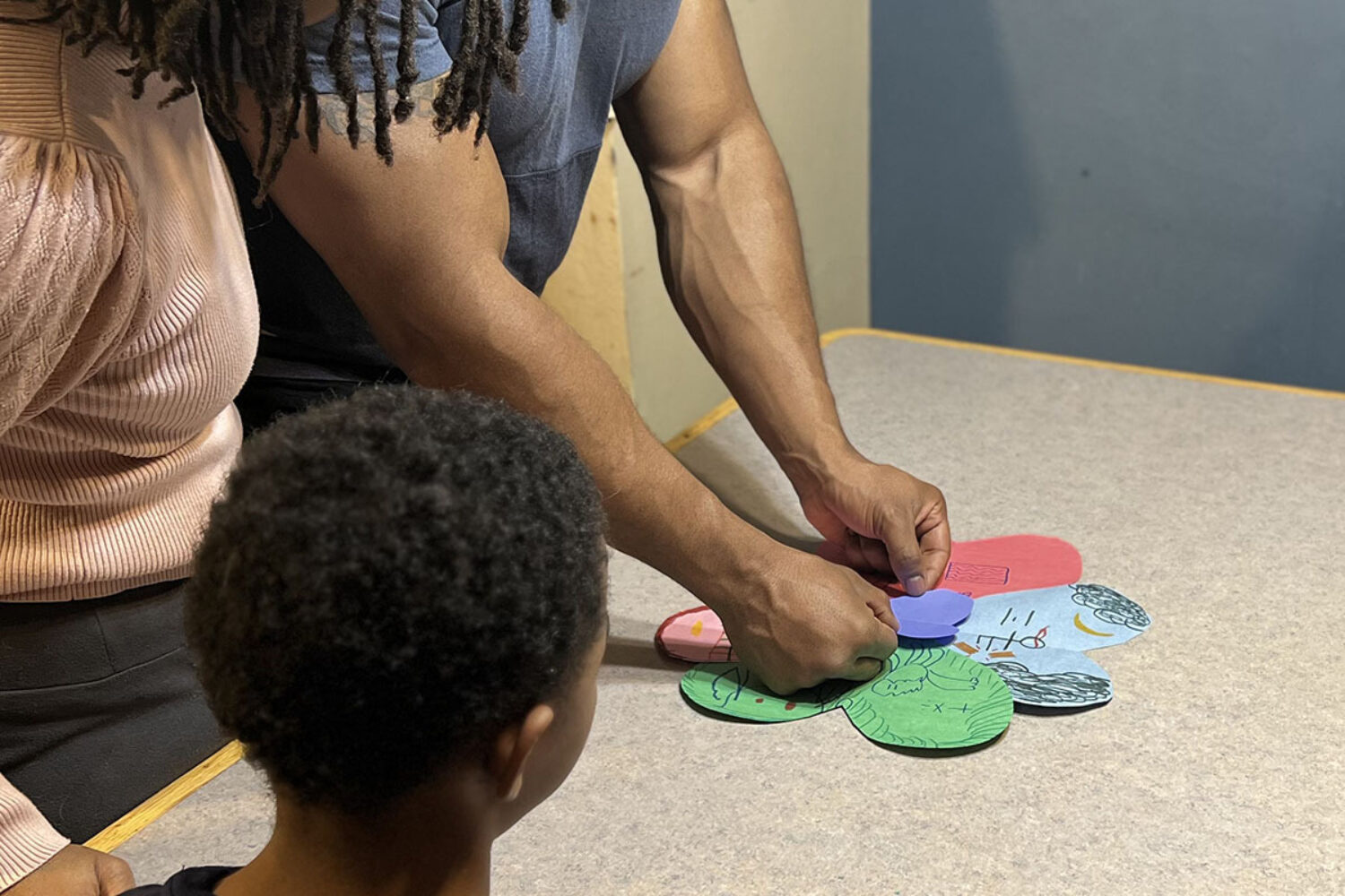 Make a Family Valentine | Crafts for Kids | PBS KIDS for Parents