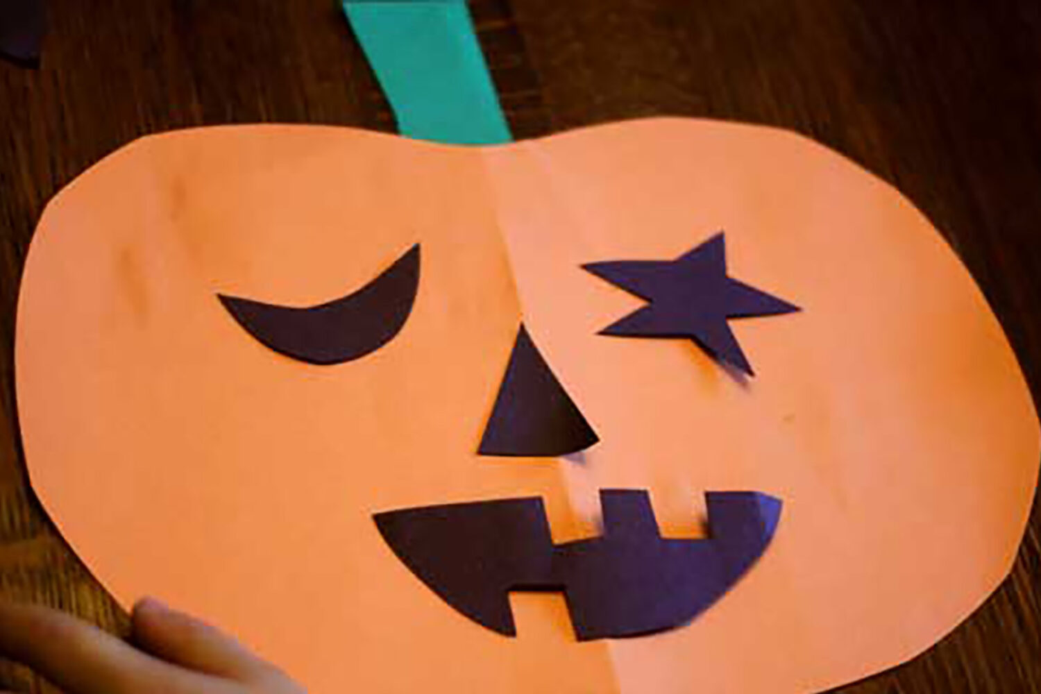 Pumpkin Face Shapes Match Up | Crafts for Kids | PBS KIDS for Parents