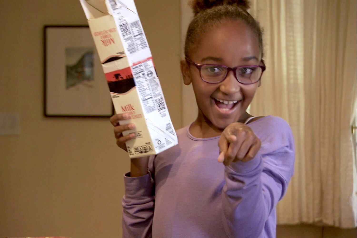 Make a Periscope With Milk Cartons | Crafts… | PBS KIDS for Parents