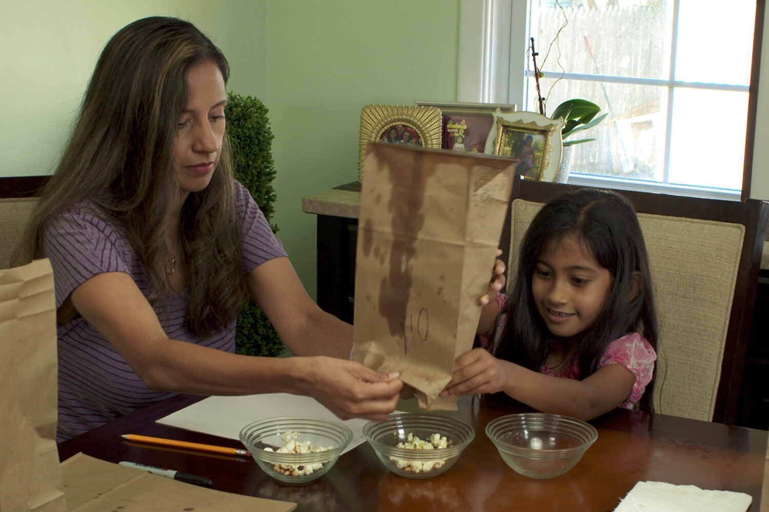 Popcorn Science: Which Popped More? | Crafts… | PBS KIDS for Parents