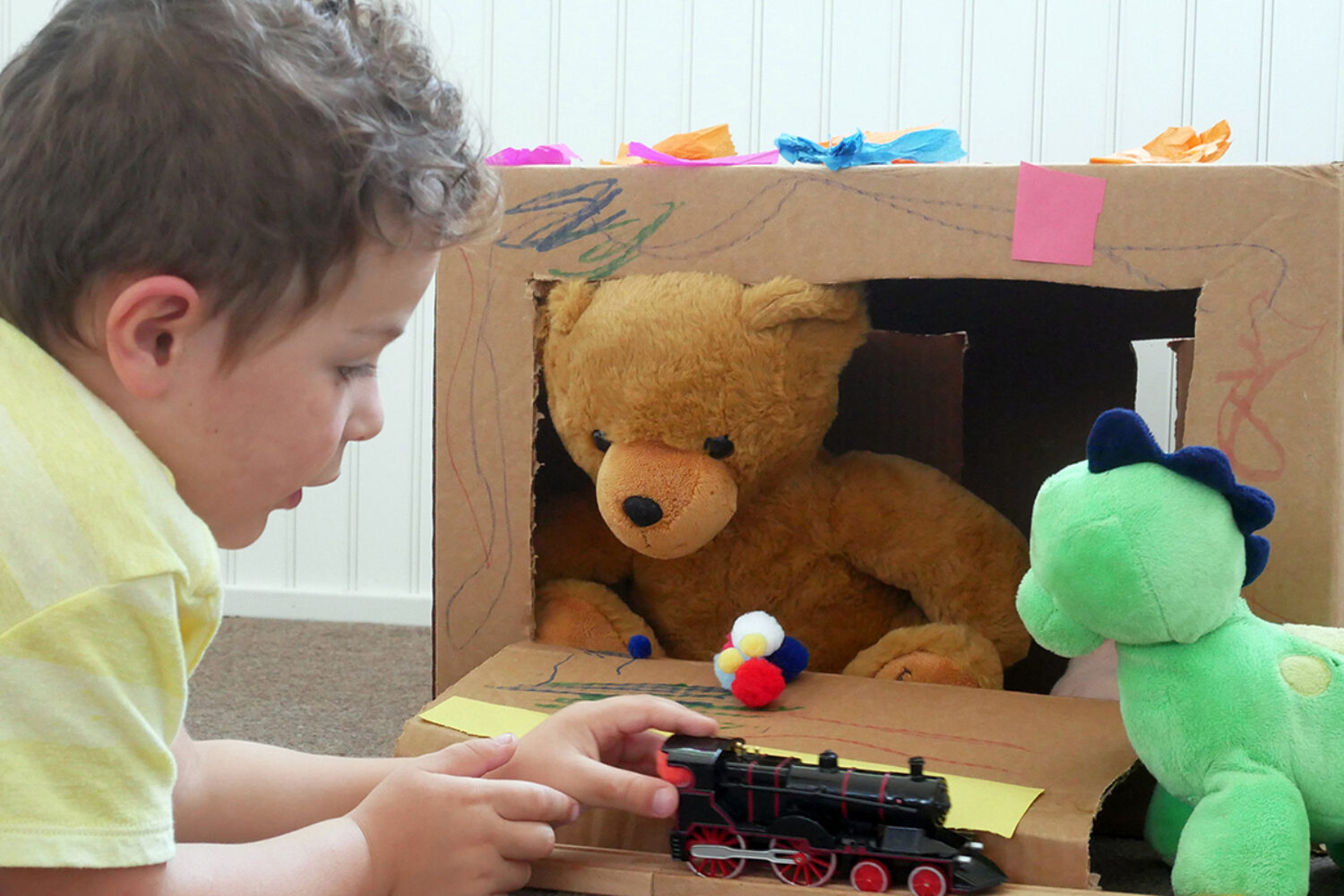 Turn a Box Into Something Awesome — a… | PBS KIDS for Parents