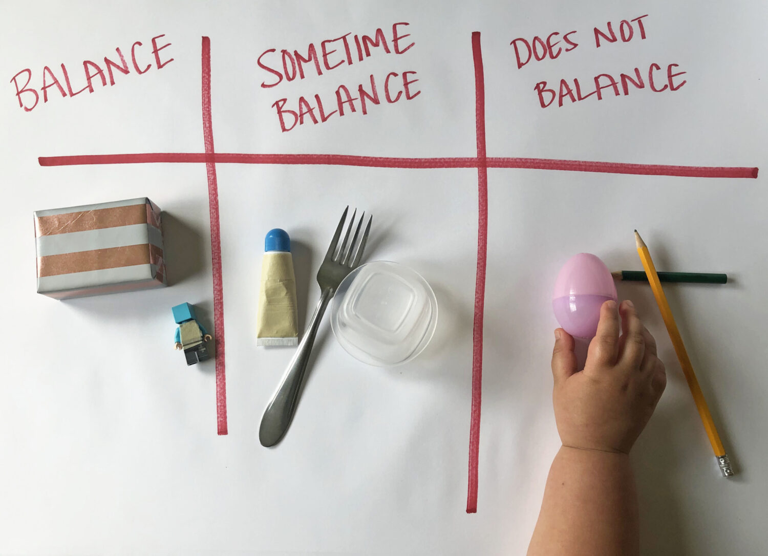 Which Objects Can Balance? | Crafts for Kids | PBS KIDS for Parents