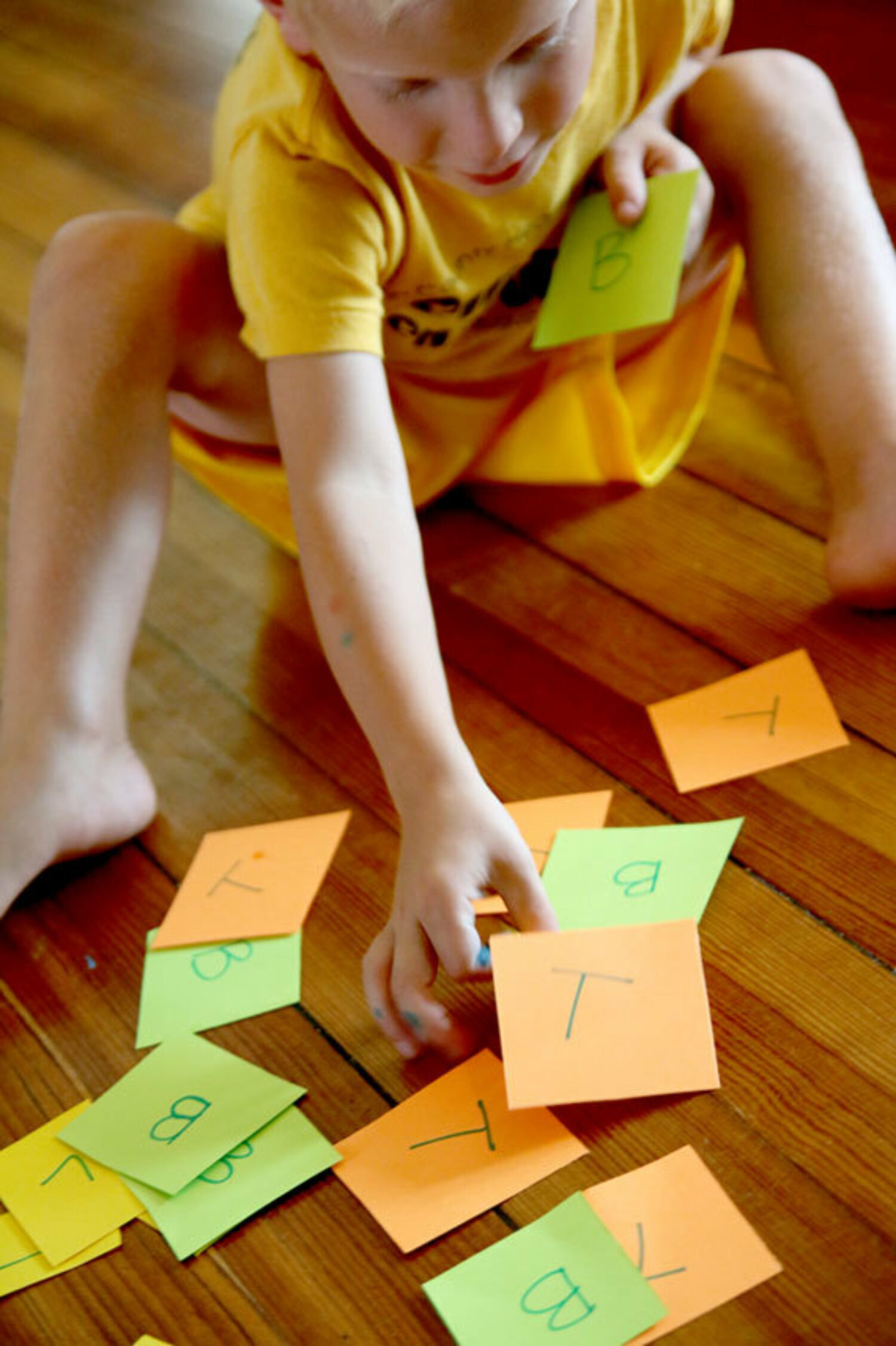 Find the Beginning Letter Sounds | Crafts for… | PBS KIDS for Parents