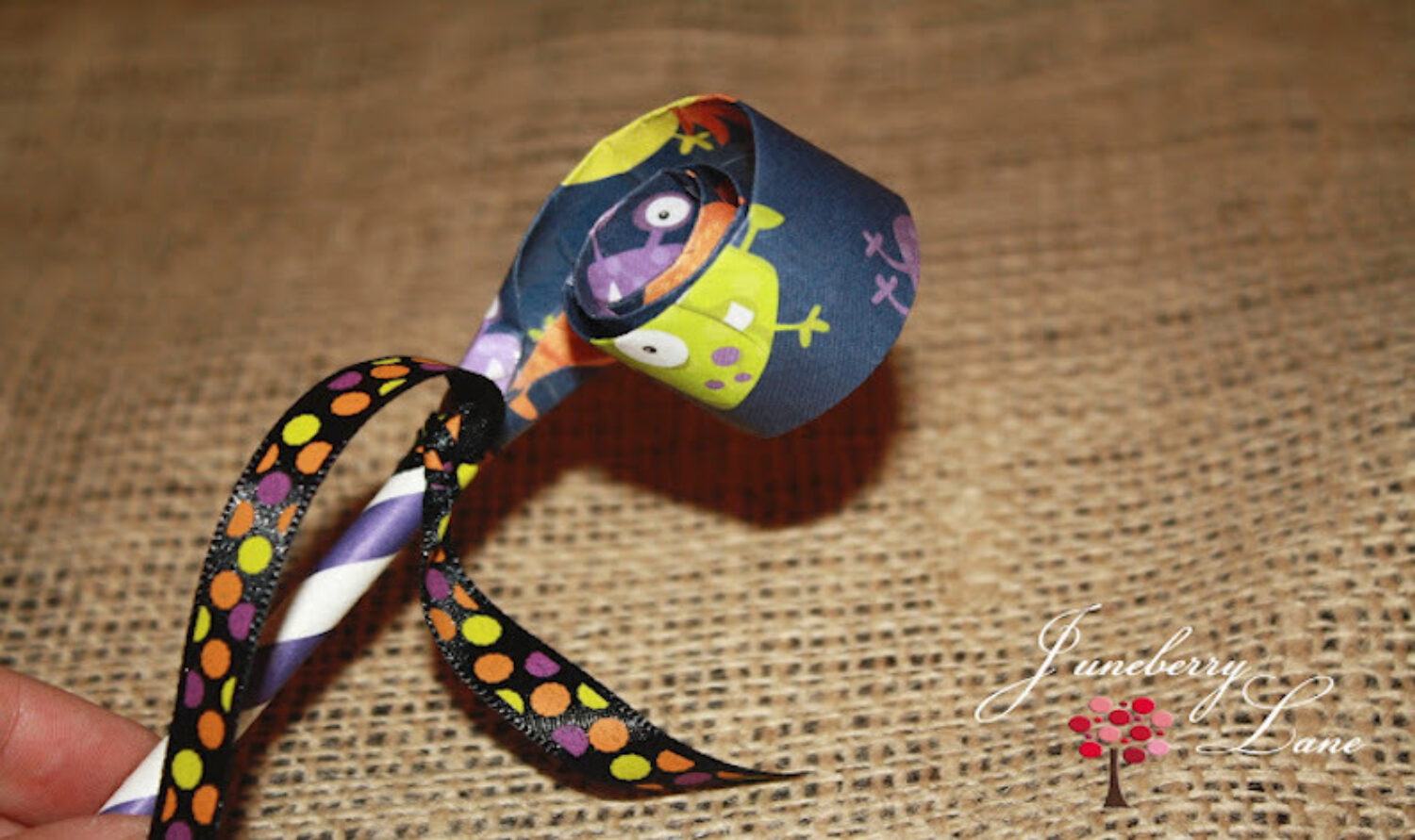 Halloween Party Blowers | Crafts for Kids | PBS KIDS for Parents