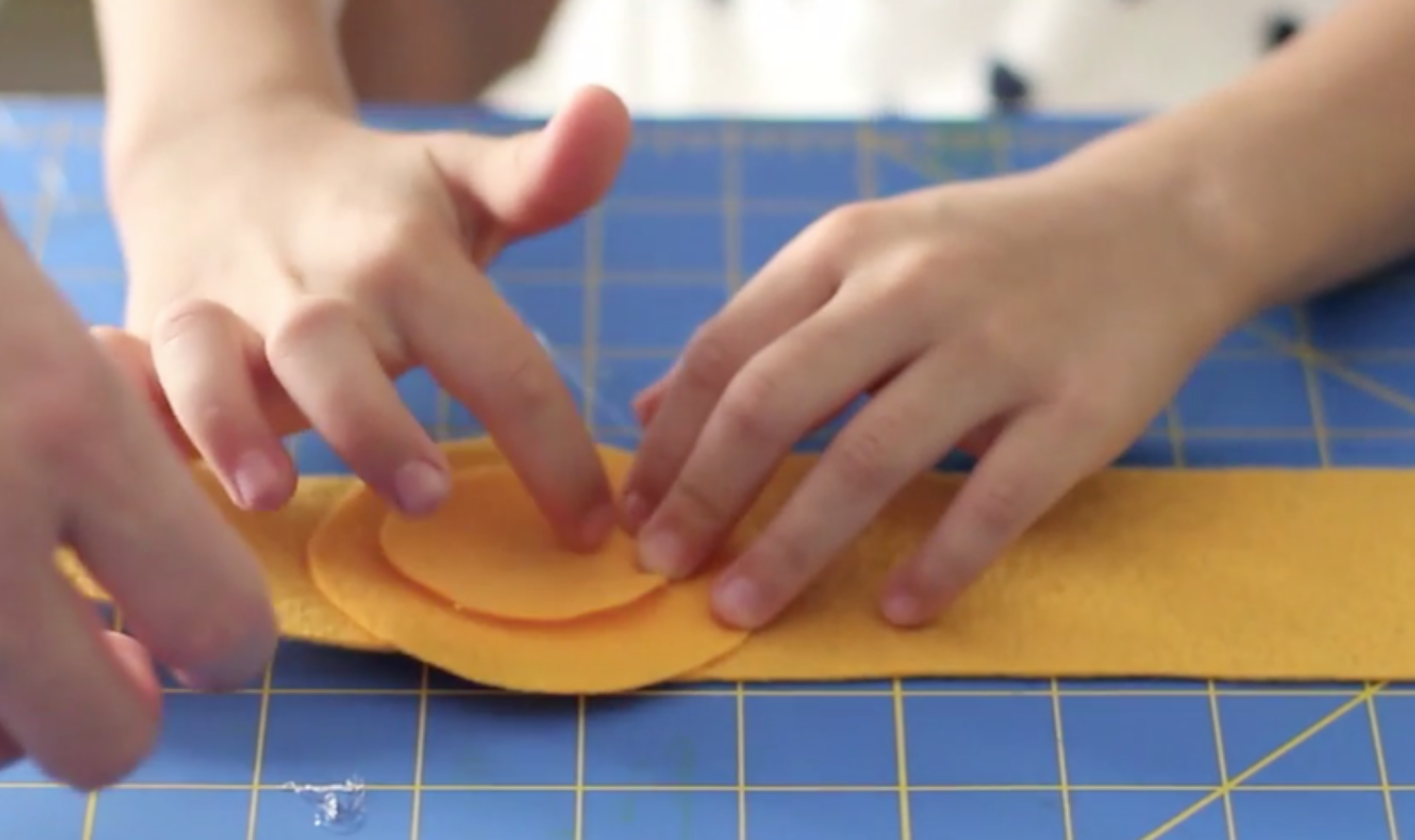 No-Sew Super Why Costume | Crafts for Kids | PBS KIDS for Parents