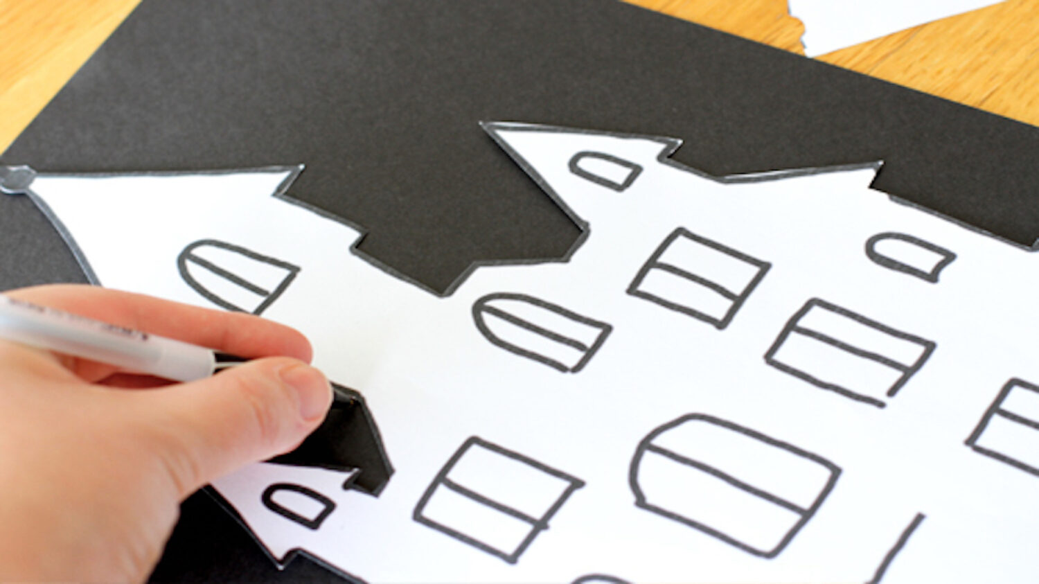 Halloween Haunted House | Crafts for Kids | PBS KIDS for Parents