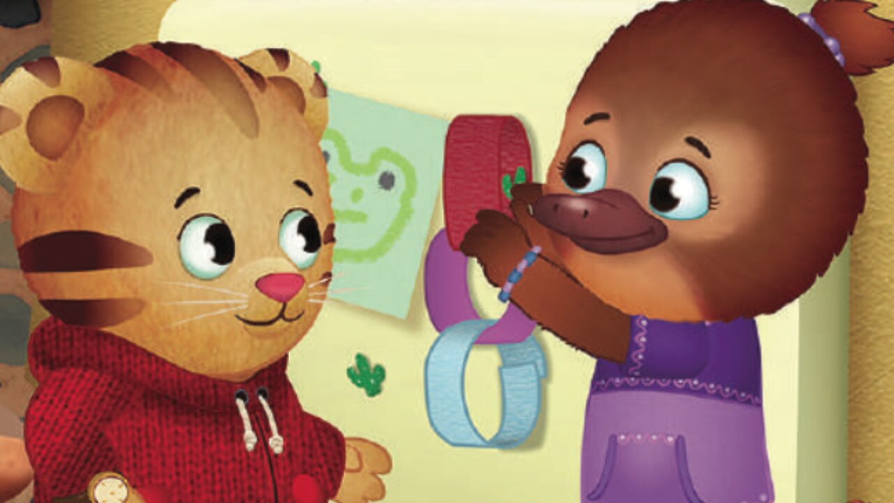 Make Love You Loops | Crafts for Kids | PBS KIDS for Parents