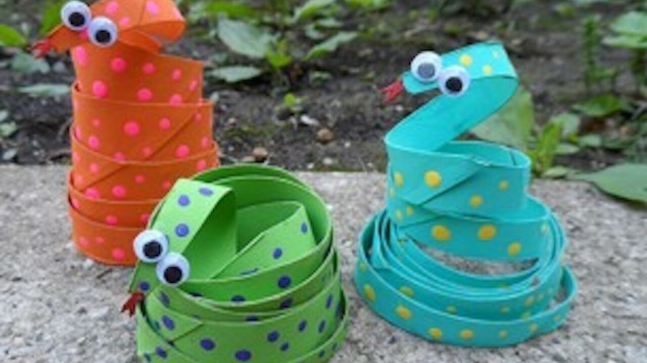 Coiled Snake Craft | Crafts for Kids | PBS KIDS for Parents