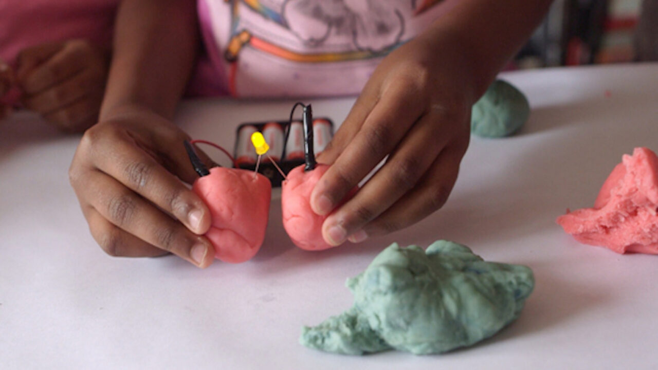 Make Electric Play Dough Circuits | Crafts for… | PBS KIDS for Parents