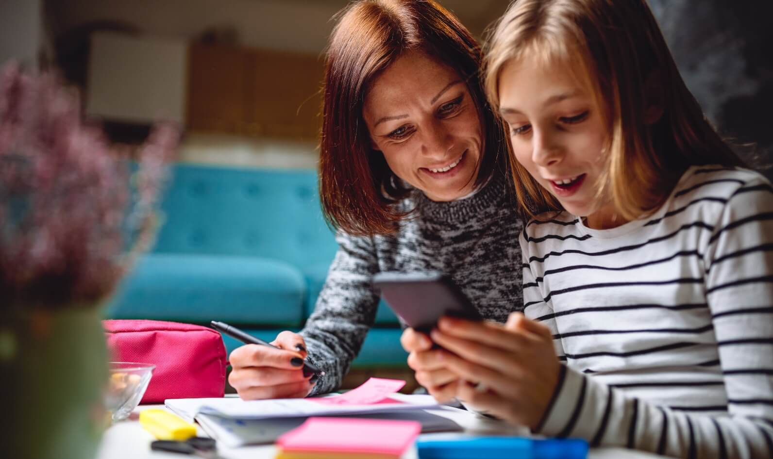 When To Introduce Your Child To A Smartphone PBS KIDS For Parents