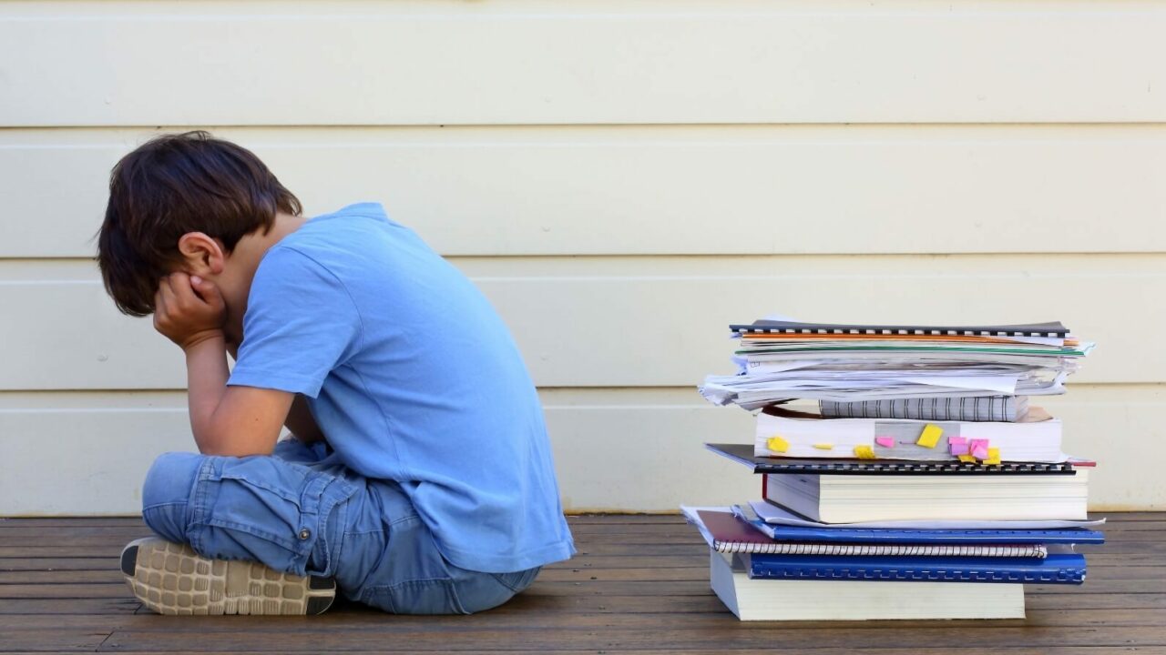 How to Motivate My Child to Read | Parenting… | PBS KIDS for Parents