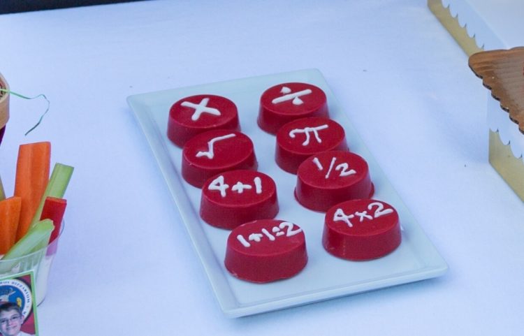 Math Equation Cookies | Recipes for Kids | PBS KIDS for Parents