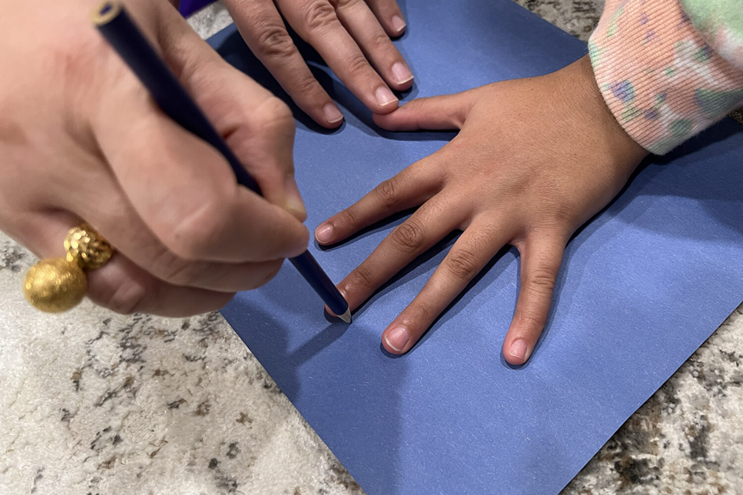 Turn Your Handprint Into Birds and Jellyfish |… | PBS KIDS for Parents