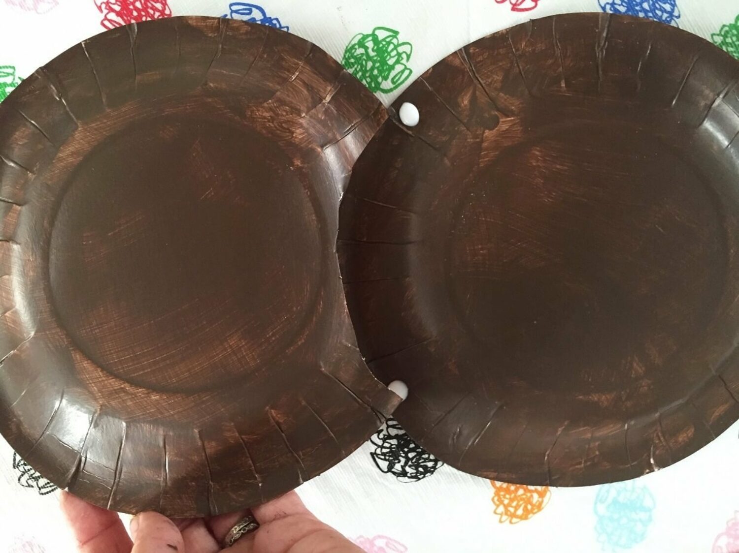 Paper Plate Ukulele | Crafts for Kids | PBS KIDS for Parents