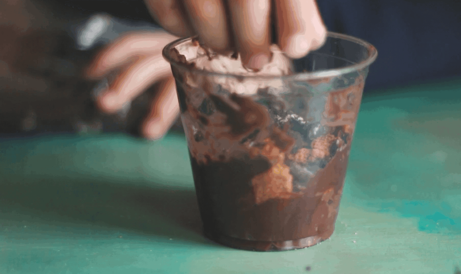 Make Edible Dirt Cups | Recipes for Kids | PBS KIDS for Parents