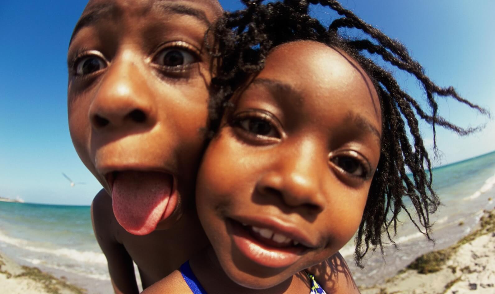 Turning Sibling Rivalry Into Sibling Revelry |… | PBS KIDS for Parents